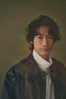 DEAN FUJIOKAの人生経験と今の世情から導き出した“爆発的に変化する”『Transmute』 – THE FIRST TIMES