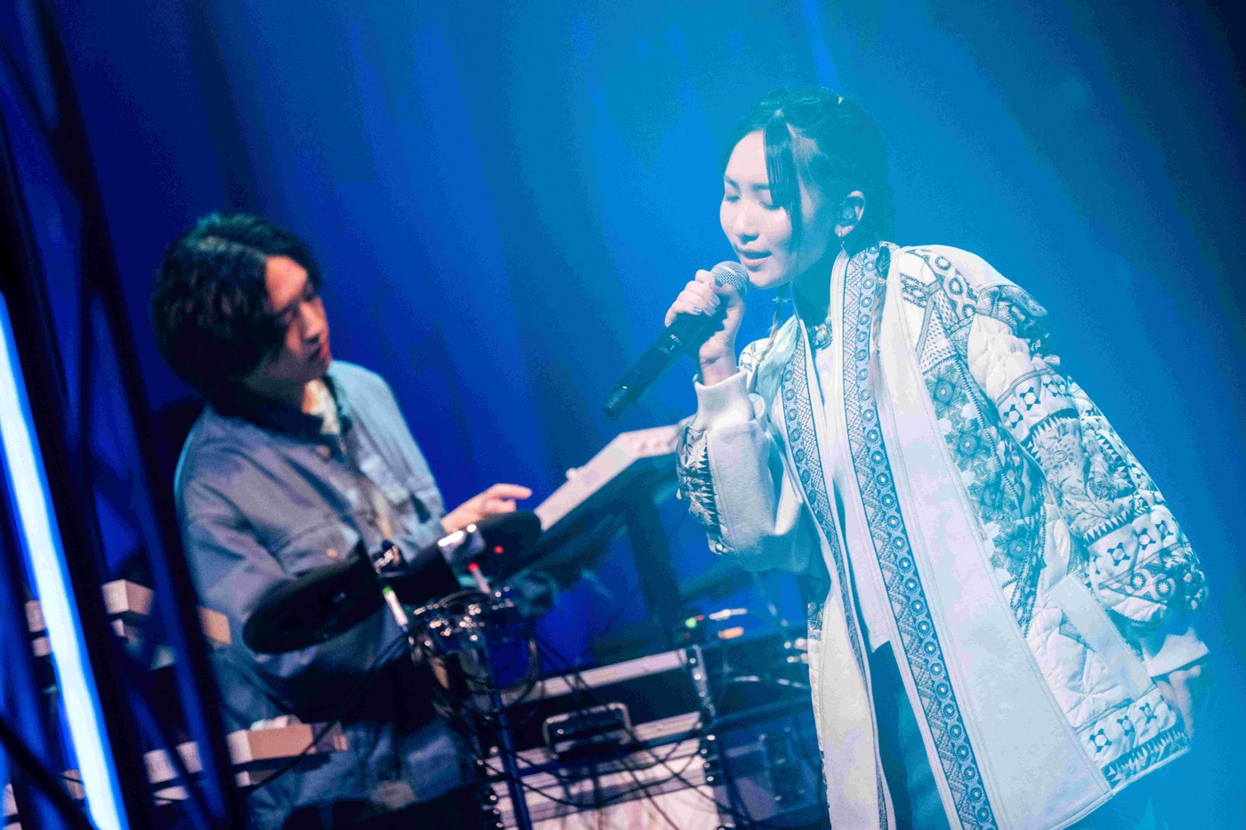 YOASOBIの知られざる創作の舞台裏に迫る特別番組が、NHK総合にて放送決定 – THE FIRST TIMES