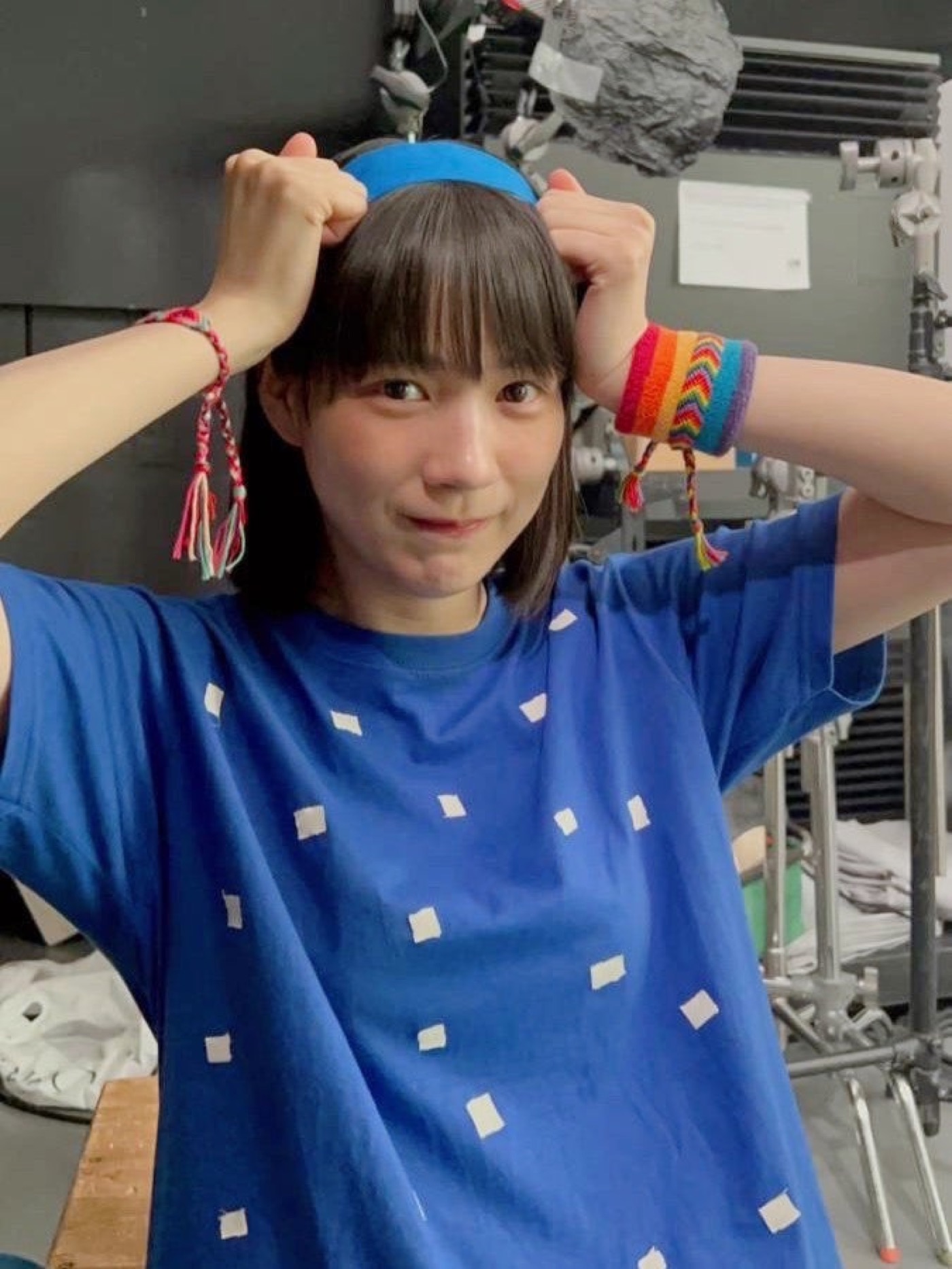 「高校生に、見えろ…！」のん、高校生に扮したKANA-BOON「ソングオブザデッド」MVの撮影オフショットを大量投下 – THE FIRST TIMES