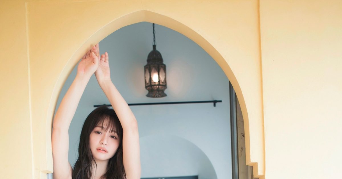 ゆうこす、初のグラビア写真集でHKT48以来の大胆水着＆下着姿を披露 – THE FIRST TIMES