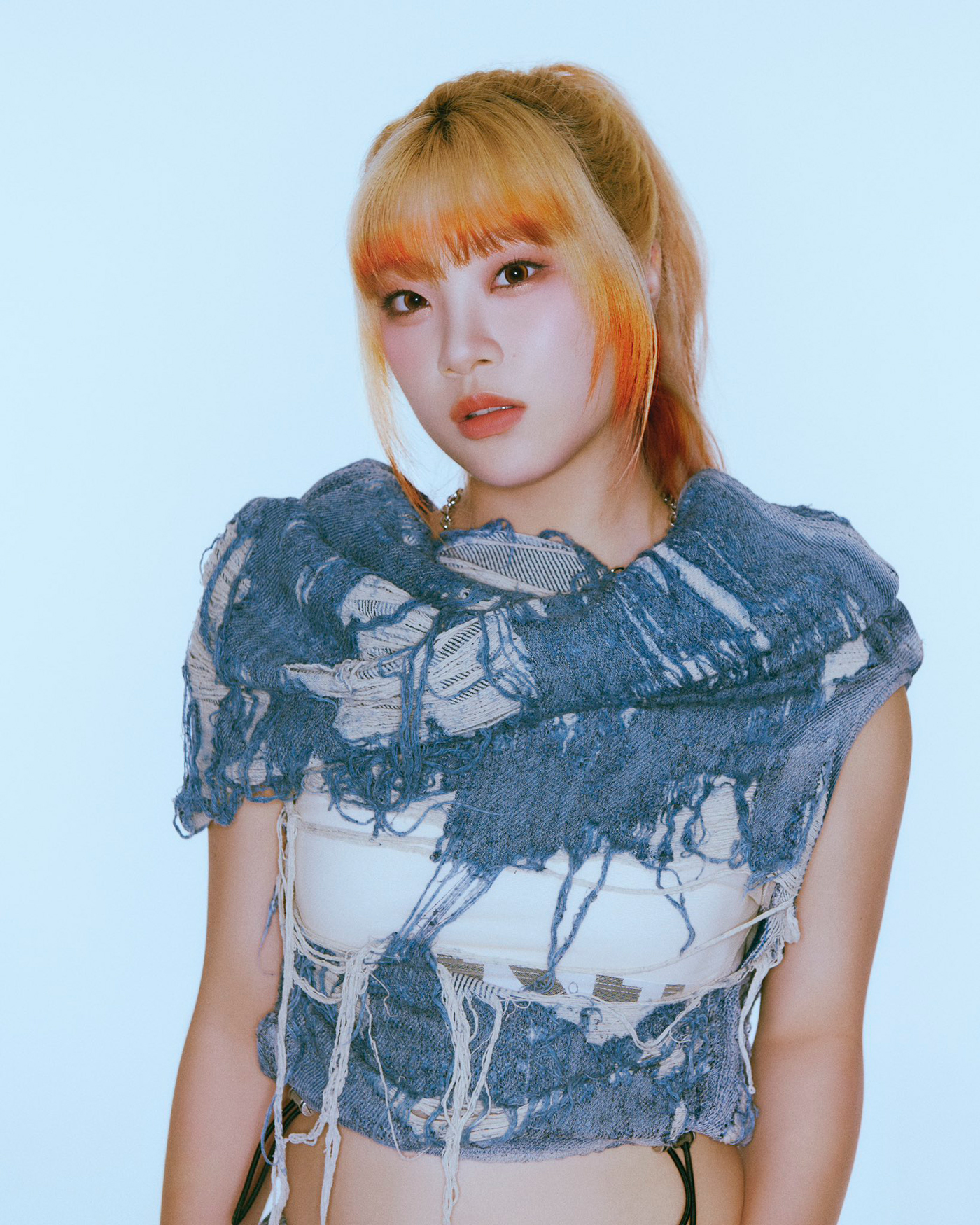 【独占写真あり】HANA（ハナ）メンバーの魅力やデビュー曲「ROSE」の好調ぶり、新曲「Burning Flower」の聴きどころなど愛に溢れるガールズグループに迫る – THE FIRST ...