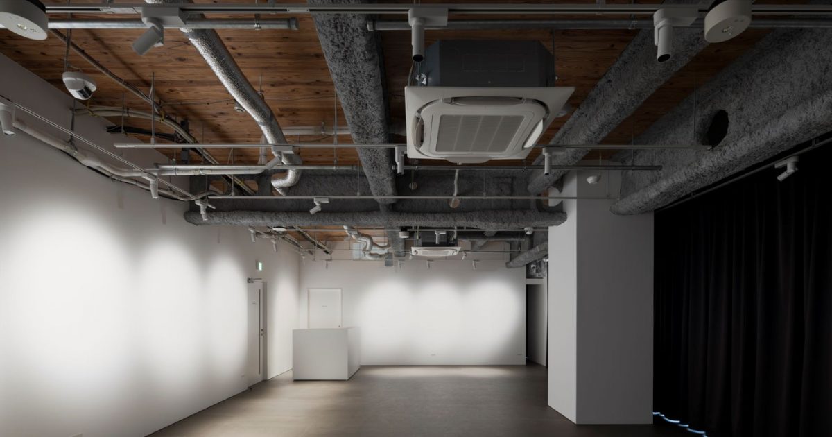 YOASOBI「夜に駆ける」MVなどを手掛けたアーティスト、ninaが初の個展を開催！ 会場は気鋭の新ギャラリー「New Gallery ...