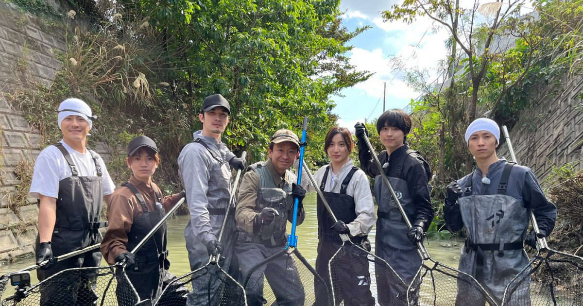 SixTONESが6人そろって『鉄腕DASH』に初参戦！沖縄で大繁殖中の外来魚と大格闘 – THE FIRST TIMES