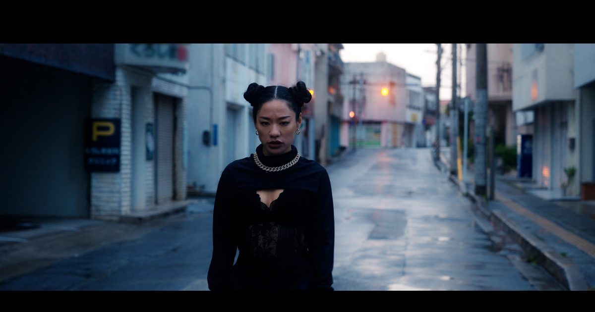 Awich、自身の壮絶なこれまでの人生とこれからの覚悟を綴った新曲を配信リリース！ MV公開も決定 – THE FIRST TIMES