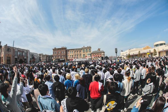 櫻坂46、思い出トークも飛び出したUSJ初ライブ！ 学生に忘れられない思い出を届けるイベント『ユニ春！ライブ2023』2日目レポート – THE FIRST TIMES