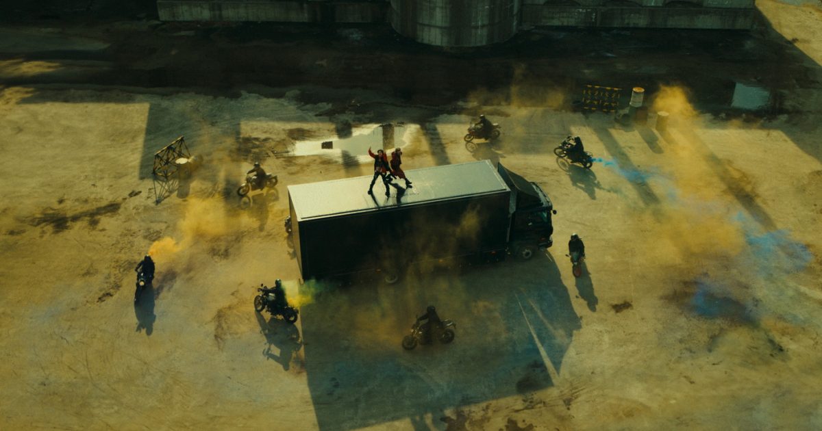 MAZZEL、1stアルバム『Parade』表題曲MV公開！ 圧巻のダンスパフォーマンスとカースタントが織りなす超大作 – 画像一覧（3/13 ...