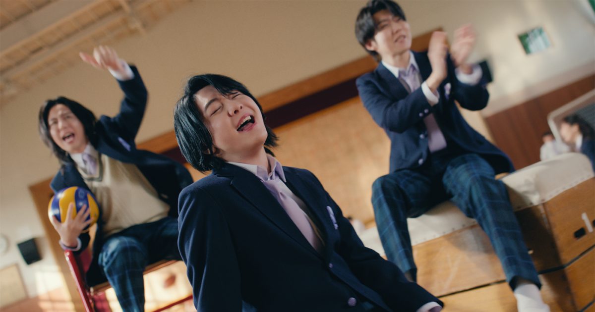 Mrs. GREEN APPLE、TVアニメ『忘却バッテリー』OPテーマ「ライラック」の青春感満載のMV公開 – THE FIRST TIMES