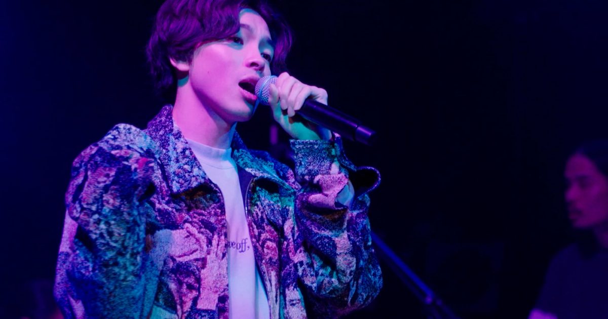 imase、自身初の有観客ライブ『POP OVER』より「NIGHT DANCER」のライブ映像を公開 – THE FIRST TIMES