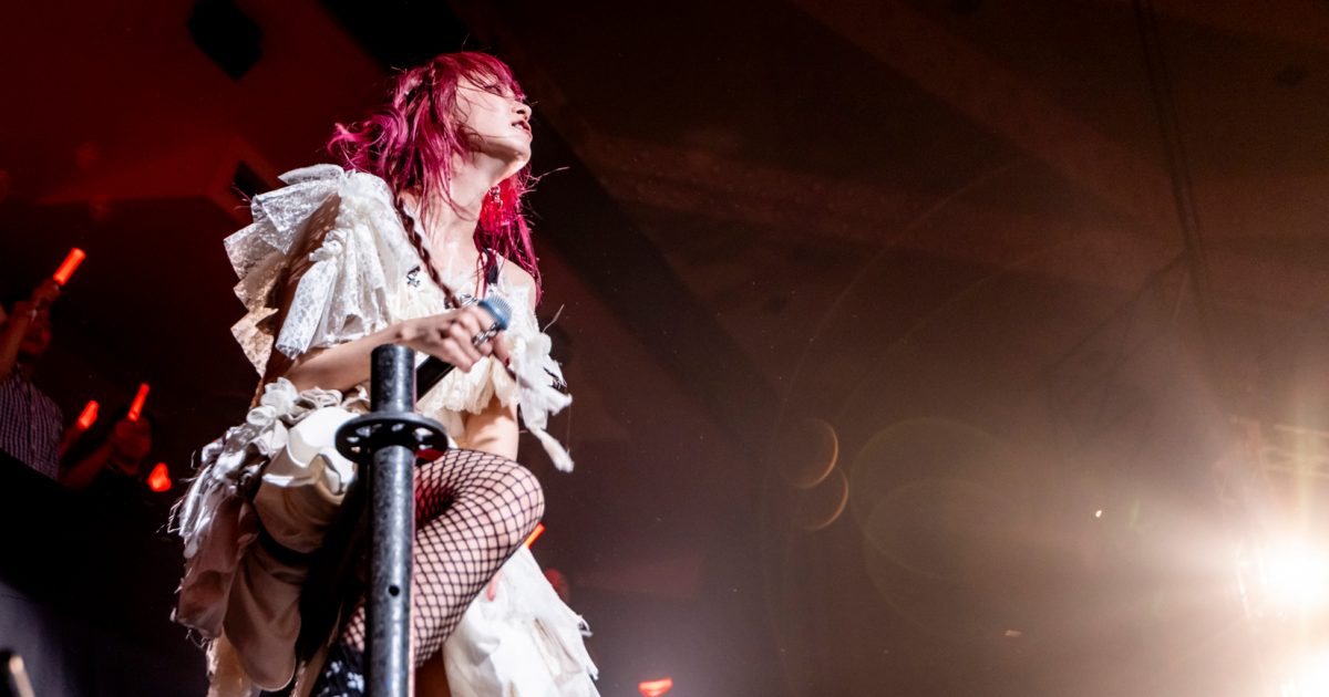 【ライブレポート】LiSA日本武道館公演『LiSA LiVE is Smile Always～RiP SERViCE～』2デイズ。大胆な ...