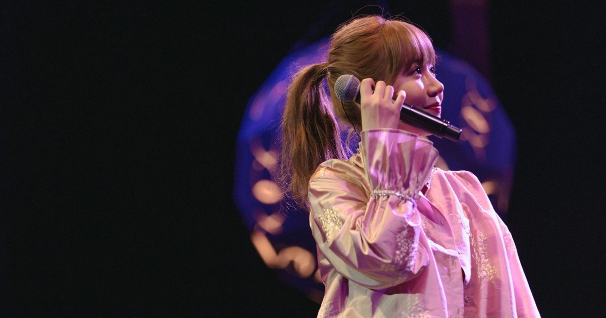 MACO、約2年ぶりの全国ツアーで見せた涙と笑顔。今日ここで出会うために。愛に溢れたファイナル – 画像一覧（2/4） – THE FIRST ...