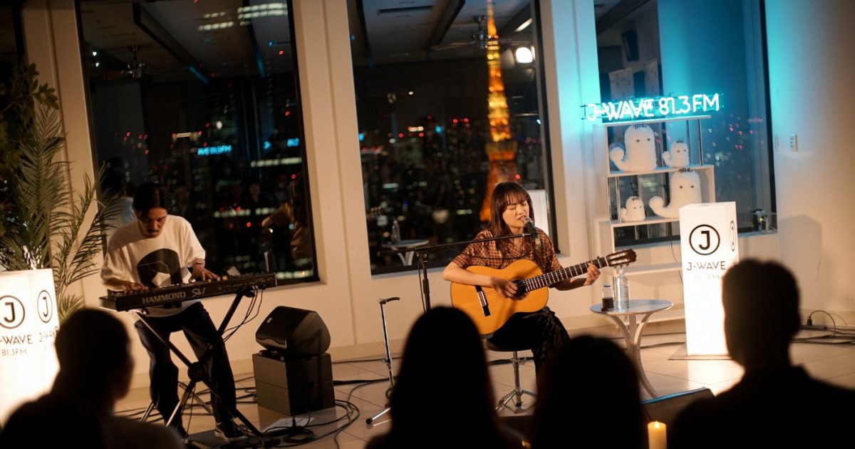 【レポート】iri、『J-WAVE BAR』で20名のファンを前に生歌を披露！「これが終わったらお酒を飲みたいと思います（笑）」 – THE FIRST TIMES