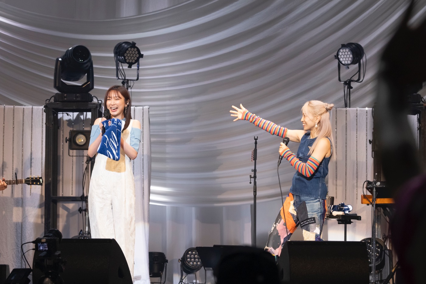 【ライブレポート】miwa『7th』ツアー初日公演に、フジテレビアナウンサー佐久間みなみがサプライズ登場 – THE FIRST TIMES