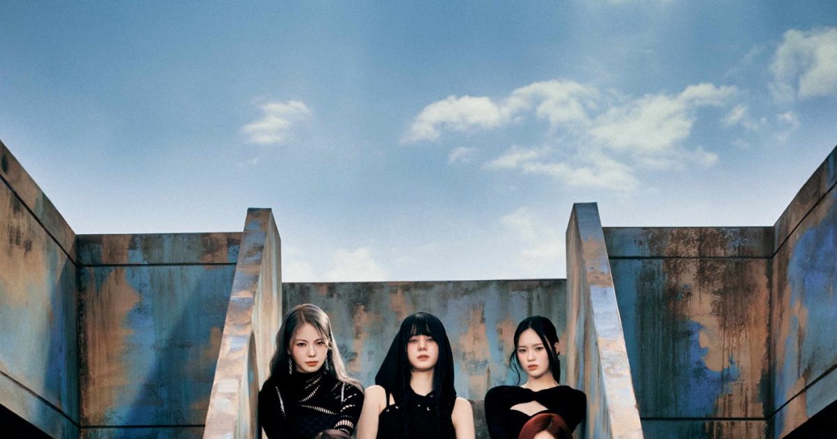 NiziU、1stEP『RISE UP』ジャケット写真4種を一挙公開 – 画像一覧（1/5） – THE FIRST TIMES