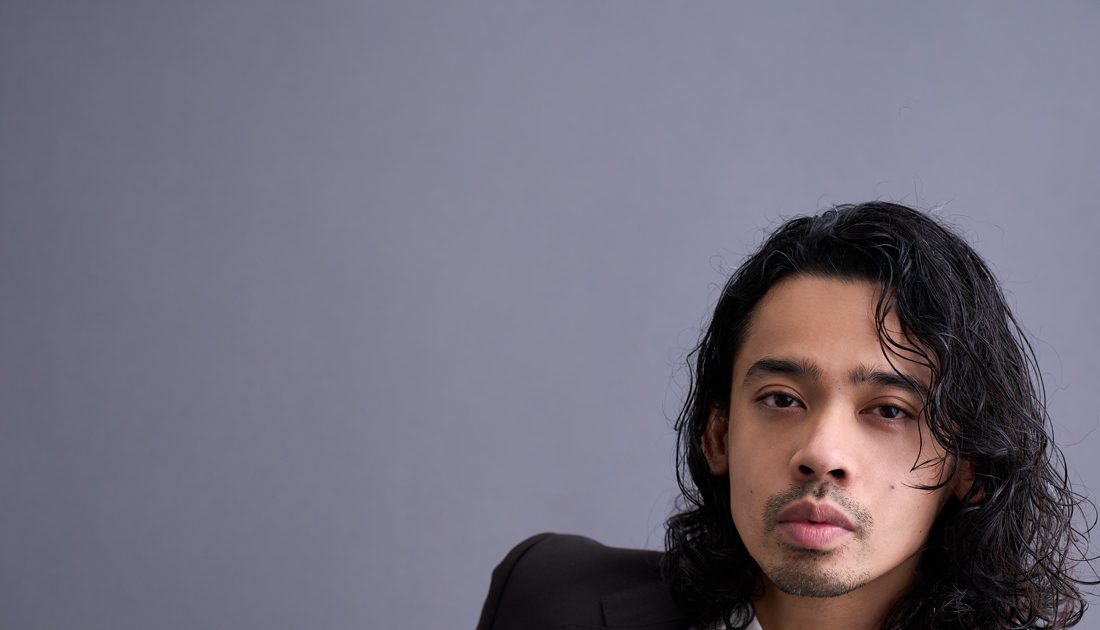 ALI、ボーカル・LEOが語る新作の背景。「ストーリーも含めてこの曲は形にしたかった」という思いと“音楽”と歩く人生観 – 画像一覧（3/9 ...