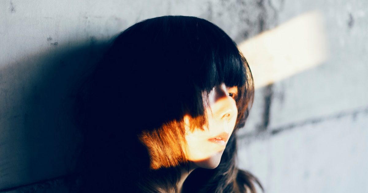 aiko、16枚目アルバム『残心残暑』発売決定！フリーライブ＆ライブツアーの開催も発表 – THE FIRST TIMES