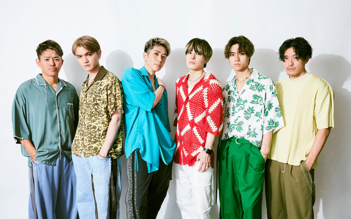 DEEP SQUADが開けた新たな扉。グループ史上、最もハイテンションな新作と6人それぞれの素顔から見られる進化 – THE FIRST TIMES