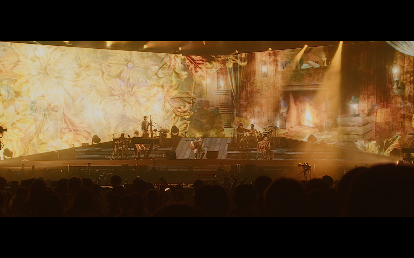 Mrs. GREEN APPLEアリーナツアー『NOAH no HAKOBUNE』より全編スウェーデン語で歌われる「norn」のライブ映像を公開 – THE FIRST TIMES