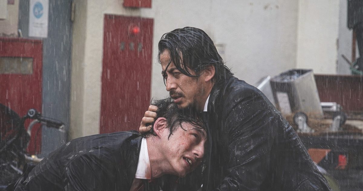 岡田准一主演映画『ヘルドッグス』より、“3人の男たち”の想いが交差する特別映像公開 – THE FIRST TIMES