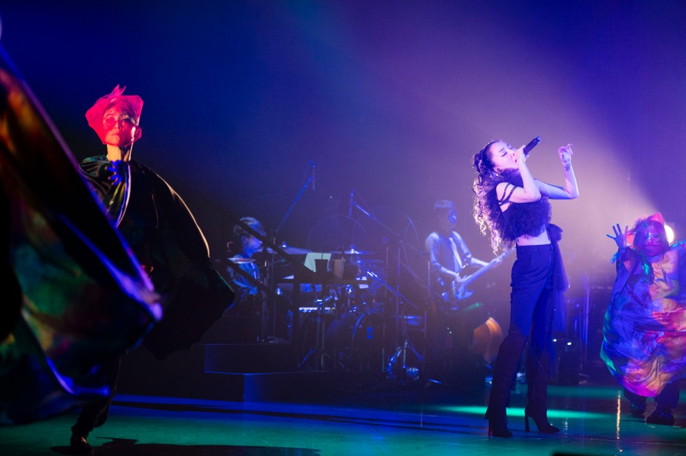 中島美嘉、『CONCERT TOUR 2022 「I」』を完走！ ファイナル公演のレポートが到着 – THE FIRST TIMES