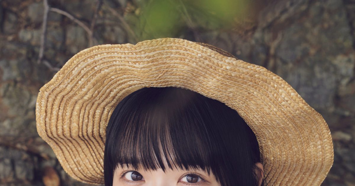 櫻坂46守屋麗奈、“完全無欠”の美しさと力強い言葉で櫻坂の未来を示す！ 『blt graph.vol.94』表紙画像解禁 – 画像一覧（3/8） – THE FIRST TIMES