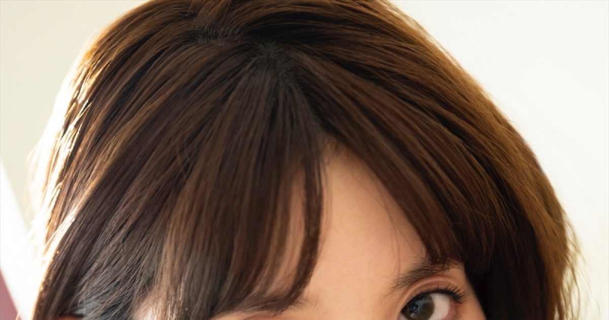 AKB48・谷口めぐ、初写真集で本格的なグラビアに挑戦！ 先行カット解禁 – THE FIRST TIMES