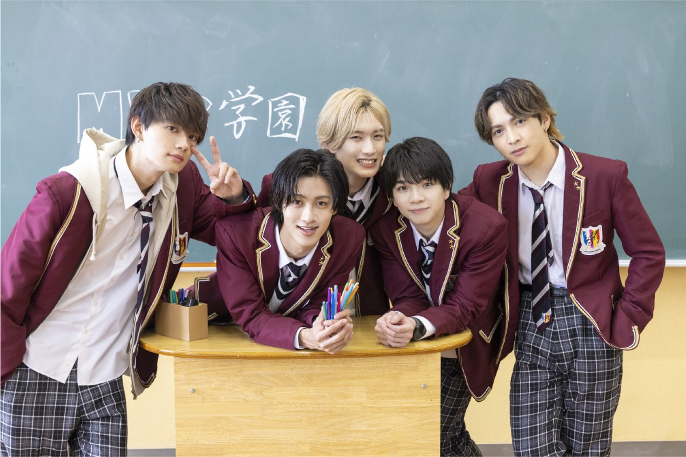 M!LK、ニューシングル「STARS」ジャケ写＆収録内容詳細を一挙公開 – THE FIRST TIMES