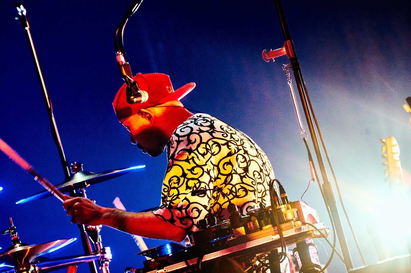 SUPER BEAVER、バンド史上最大規模ツアーがスタート。新曲「ひたむき」をライブ初披露 – 画像一覧（3/8） – THE FIRST ...