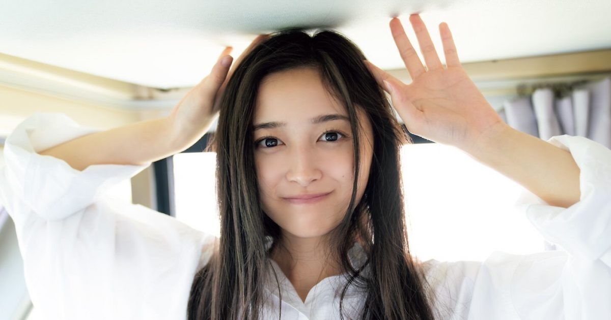 乃木坂46・井上和＆櫻坂46・的野美青『グラビアチャンピオン』収録カット公開 – 画像一覧（6/7） – THE FIRST TIMES