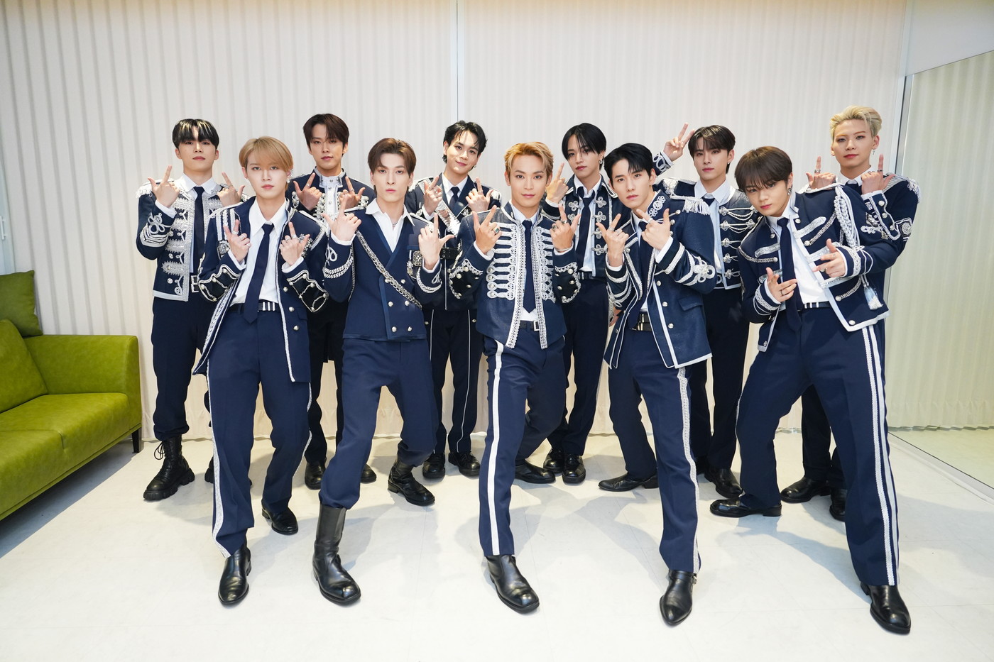 【ライブレポート】JO1、アジアツアー台北公演が大盛況！ 空港には現地ファン＆メディアが殺到 – THE FIRST TIMES