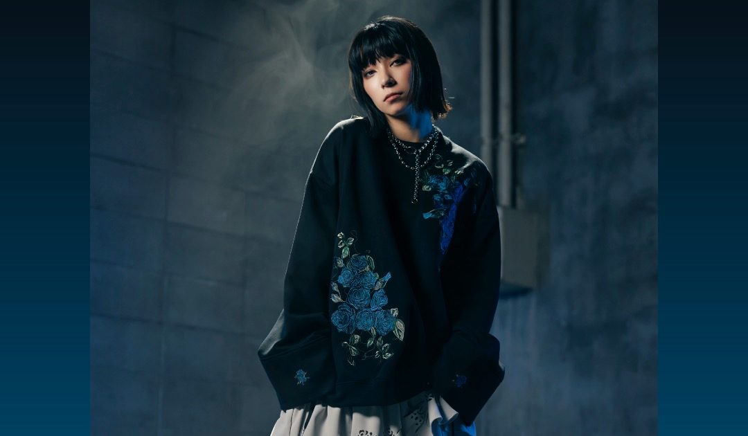 Adoの世界観を表現した服が誕生！ Ado、お気に入りブランド“HARE”とコラボ – 画像一覧（8/9） – THE FIRST TIMES