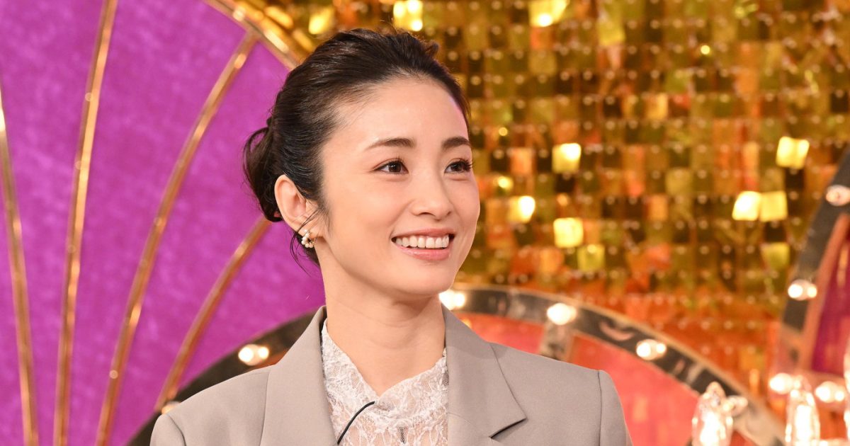 上戸彩とSixTONESがバラエティ初共演！上戸の大好物をかけた動体視力ゲームは大波乱 – 画像一覧（2/5） – THE FIRST TIMES