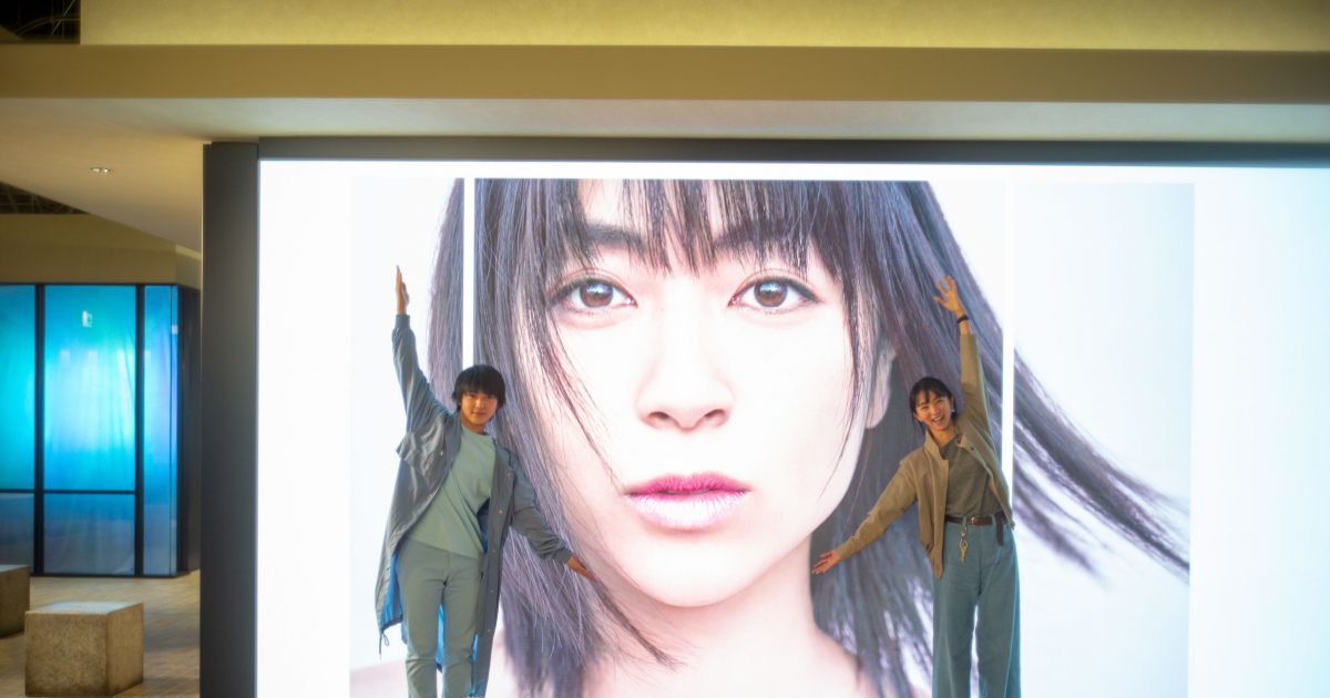 満島ひかり×佐藤健W主演、Netflixシリーズ『First Love 初恋』メイキング写真一挙公開 – THE FIRST TIMES