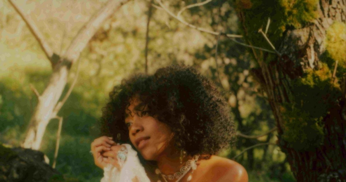 UMI、V（BTS）をフィーチャリングした新曲「wherever u r （feat. V of BTS）」を緊急リリース – THE ...