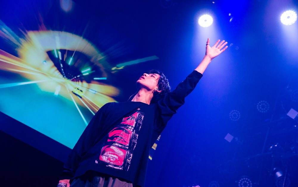 Who-ya Extended、初ワンマンライブ開催！ 『呪術廻戦』OP曲「VIVID VICE」などを熱唱 – 画像一覧（3/9 ...