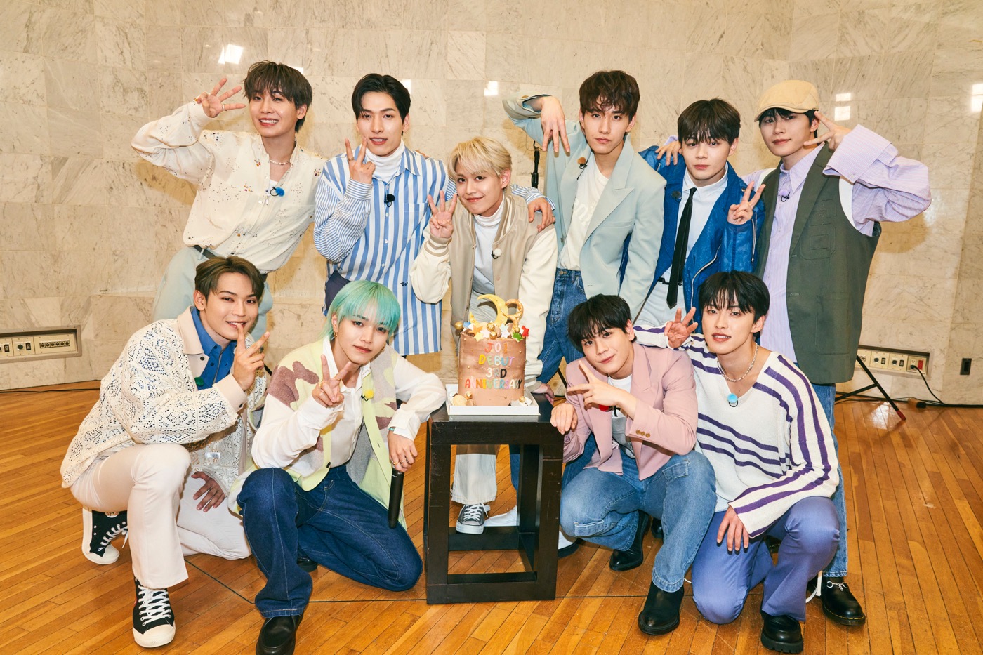 JO1、『デビュー3周年記念生配信』でドラマ『ブルーバースデー』主題歌「Romance」をサプライズ披露 – 画像一覧（1/5） – THE FIRST TIMES