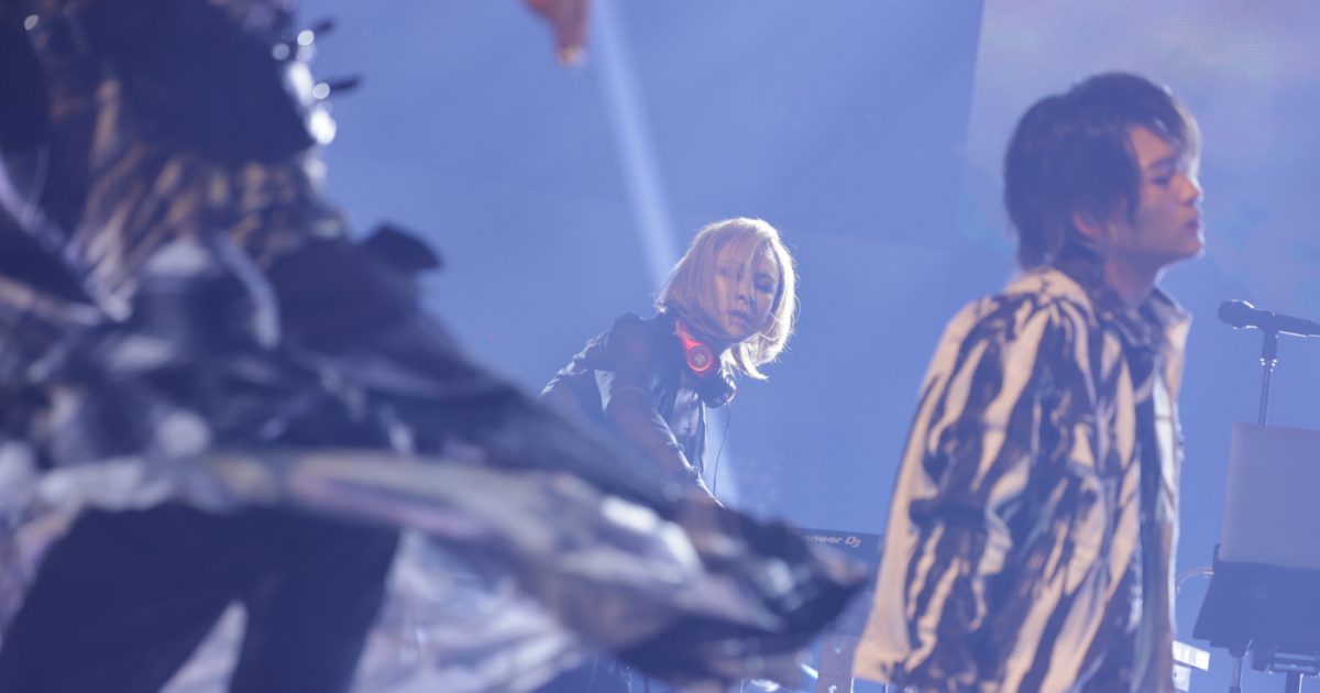 YOSHIKI、『THE MUSIC DAY』で特別バージョンのX JAPAN「Angel」＆自らの新曲「Requiem」を披露 – 画像一覧（12/18） – THE FIRST TIMES