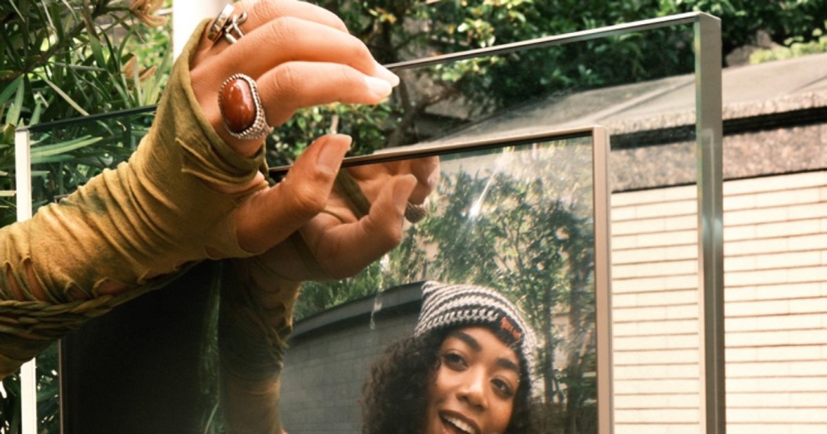 UMI、4曲入り最新EP『talking to the wind』を配信リリース！ 収録曲「SHOW ME OUT」MVも公開 – THE ...