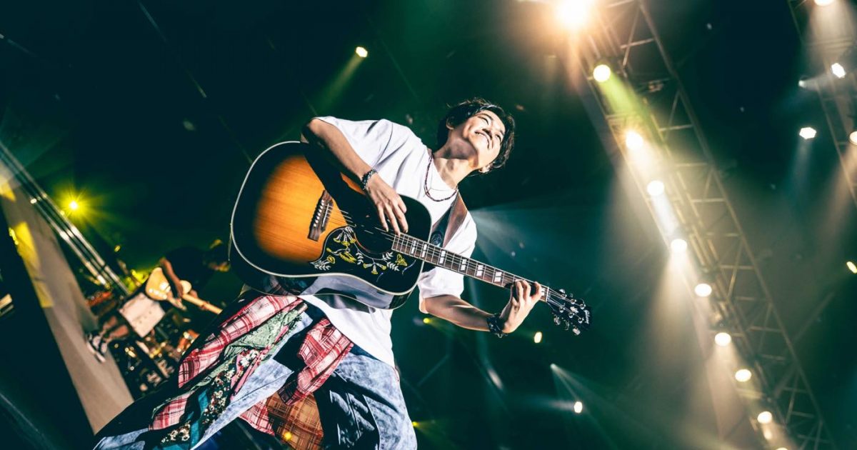 【ライブレポート】Tani Yuuki、ツアーファイナルで5,000人のオーディエンスとシンガロング – THE FIRST TIMES