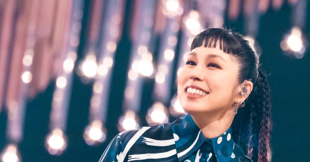 AI、NHK『SONGS』に3年ぶりとなる出演決定！子供たちからのサプライズプレゼントに思わず涙 – THE FIRST TIMES