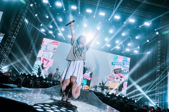 【ライブレポート】YOASOBIアジアツアー完遂！ジャカルタ公演のレポートが到着 – THE FIRST TIMES