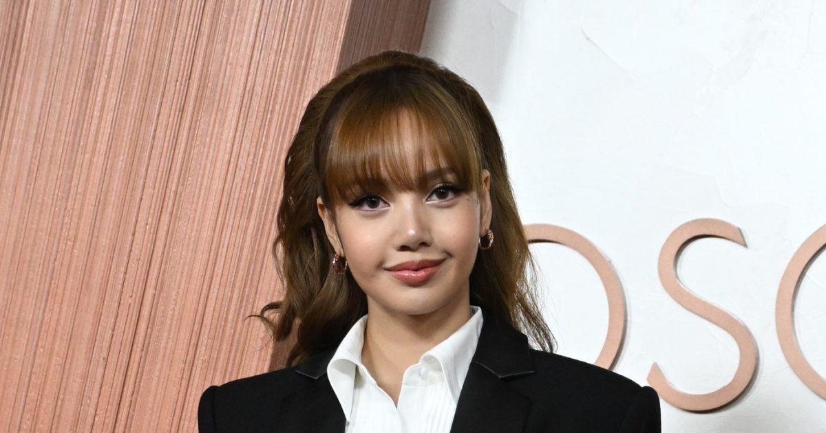 BLACKPINK・LISA『第97回アカデミー賞授賞式』に降臨！ブルガリを纏う – 画像一覧（2/4） – THE FIRST TIMES