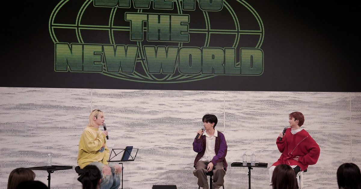 【レポート】SKY-HIのラジオ番組の公開収録に、超特急リョウガ＆ユーキが出演！「この番組はNGなしですからね！」（SKY-HI） – 画像一覧（5/5） – THE FIRST TIMES