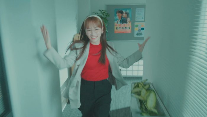 IVEの新曲が、川栄李奈主演ドラマ『ダメマネ！』OP曲に決定！ ミュージカル風OP映像も番組SNSにて公開 – THE FIRST TIMES