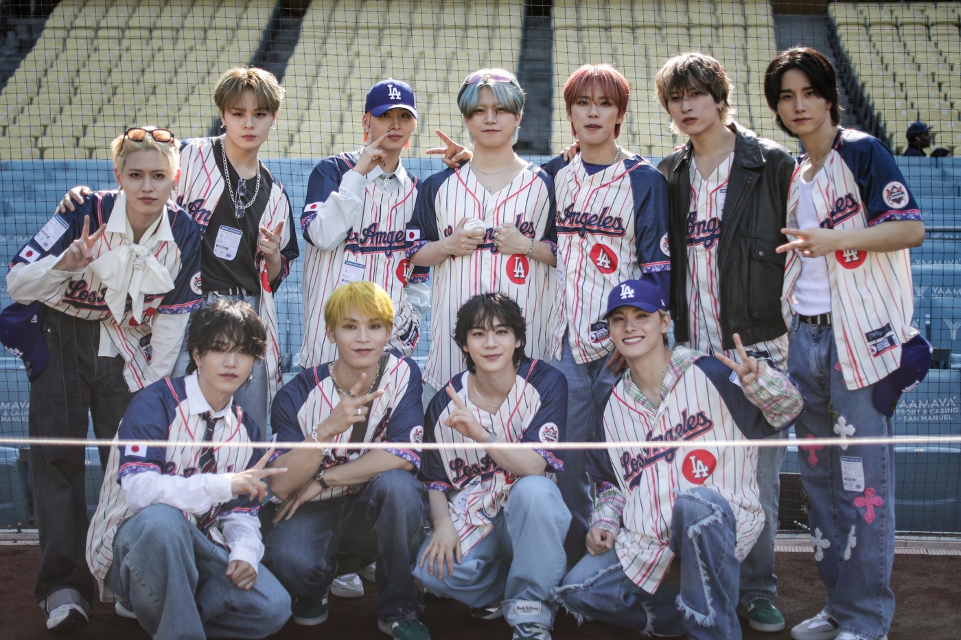 【レポート】JO1、米ドジャー・スタジアムで行われた『Japanese Heritage Night』で熱狂のパフォーマンス – THE FIRST TIMES