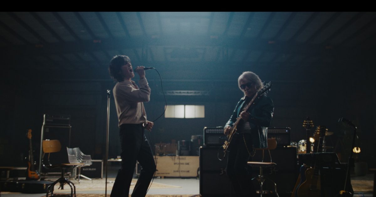 B’zが出演する“スーパードライ”新TVCM放映開始！インタビュー動画も公開 – THE FIRST TIMES